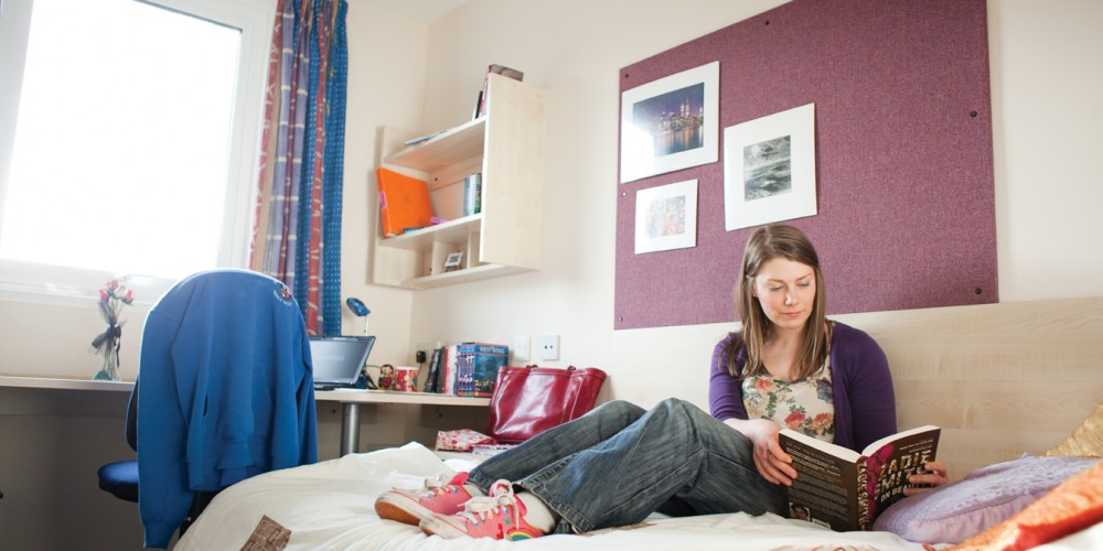 Guide To Selecting The Right Student Accommodation | The College People